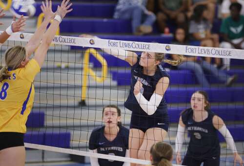 Fort Lewis volleyball takes on Angelo State - The Durango Herald