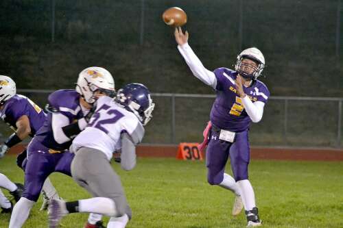 Bayfield football earns No. 8 seed in state playoffs - The Durango Herald