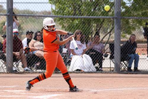 Aztec advances in 4A softball tournament - The Tri-City Record