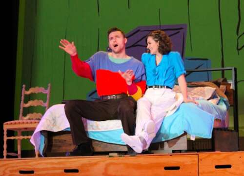 Farmington theater takes a journey through pregnancy - The Tri-City Record