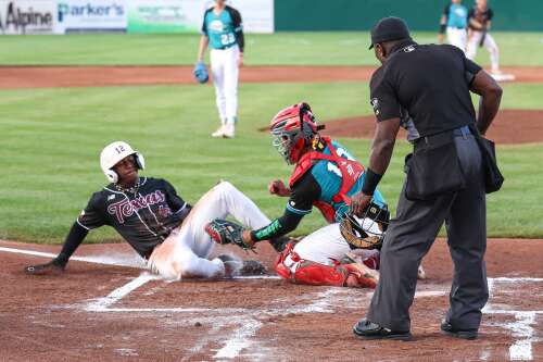 National spotlight should bring national expectations - The Tri-City Record