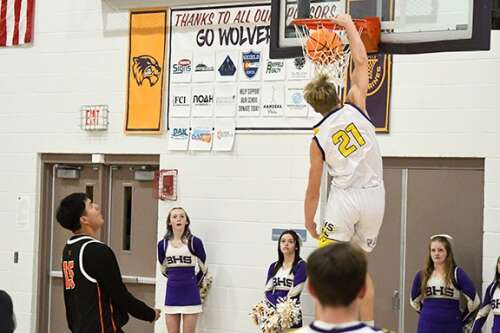 Wolverines take down Tigers, 61-30 - The Durango Herald