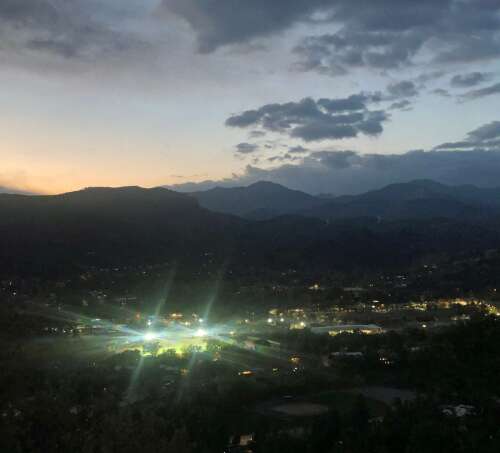 Comet’s appearance illuminates Durango’s dark sky policy - The Durango ...