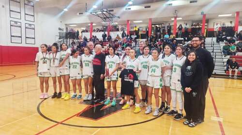 FHS girls basketball team takes title in Albuquerque tournament - The ...
