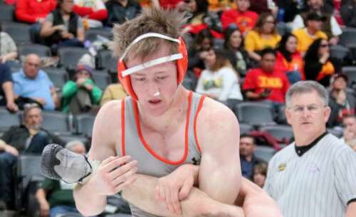 Matthew Broughton loses in semifinals of state wrestling tournament ...