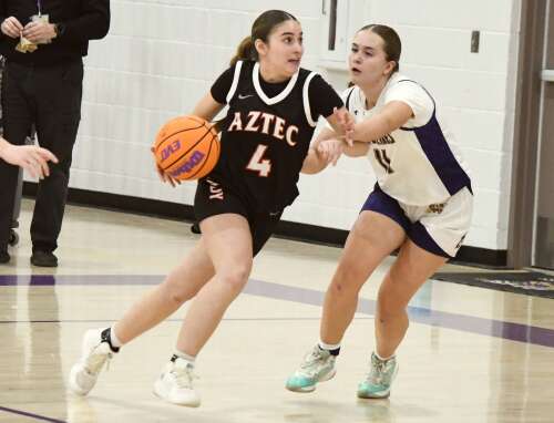 Tigers stifle Bayfield in runaway - The Durango Herald