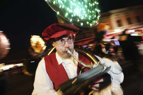 Snowdown Light Parade dazzles under moonlit sky during Durango’s annual ...