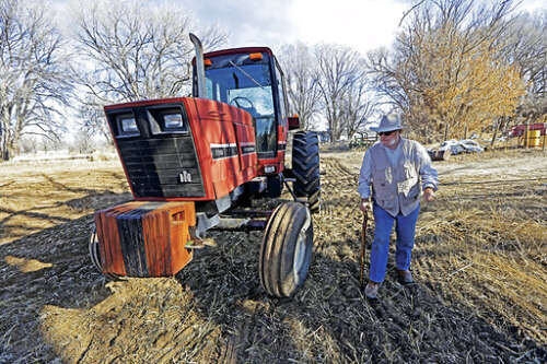 Drought prompts some New Mexico farmers to try new things - The Durango ...
