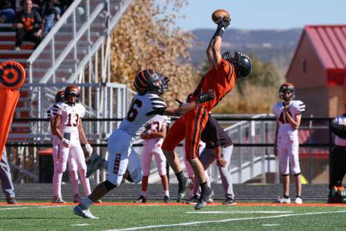 New coach, new attitude for Aztec High School football - The Tri-City ...