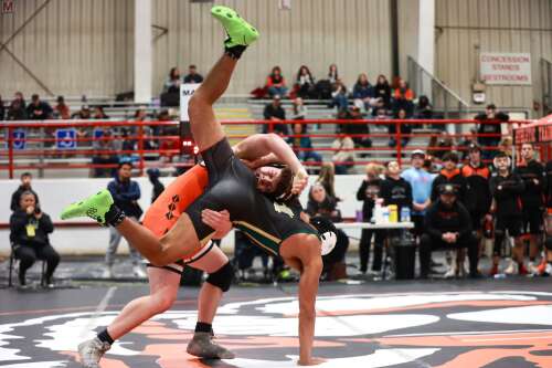 Aztec High wrestling teams earn wins at Clash at Coliseum meet - The ...