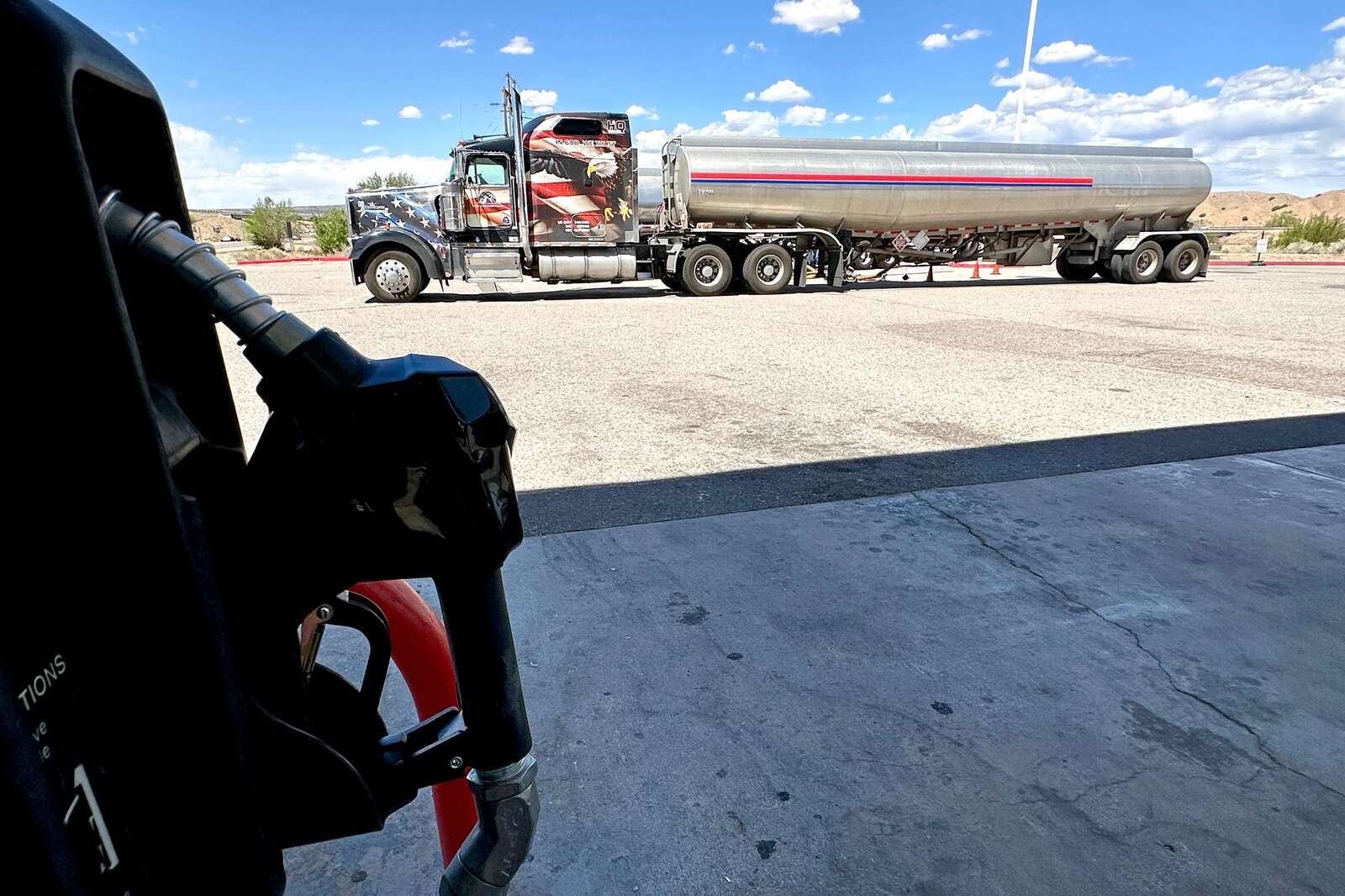 Tribal gas stations offer a reprieve from high prices during Iran war ...